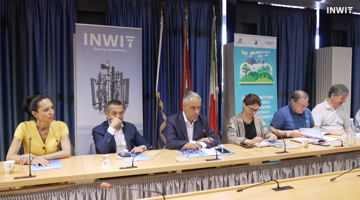 Le infrastrutture digitali per il monitoraggio ambientale della ...